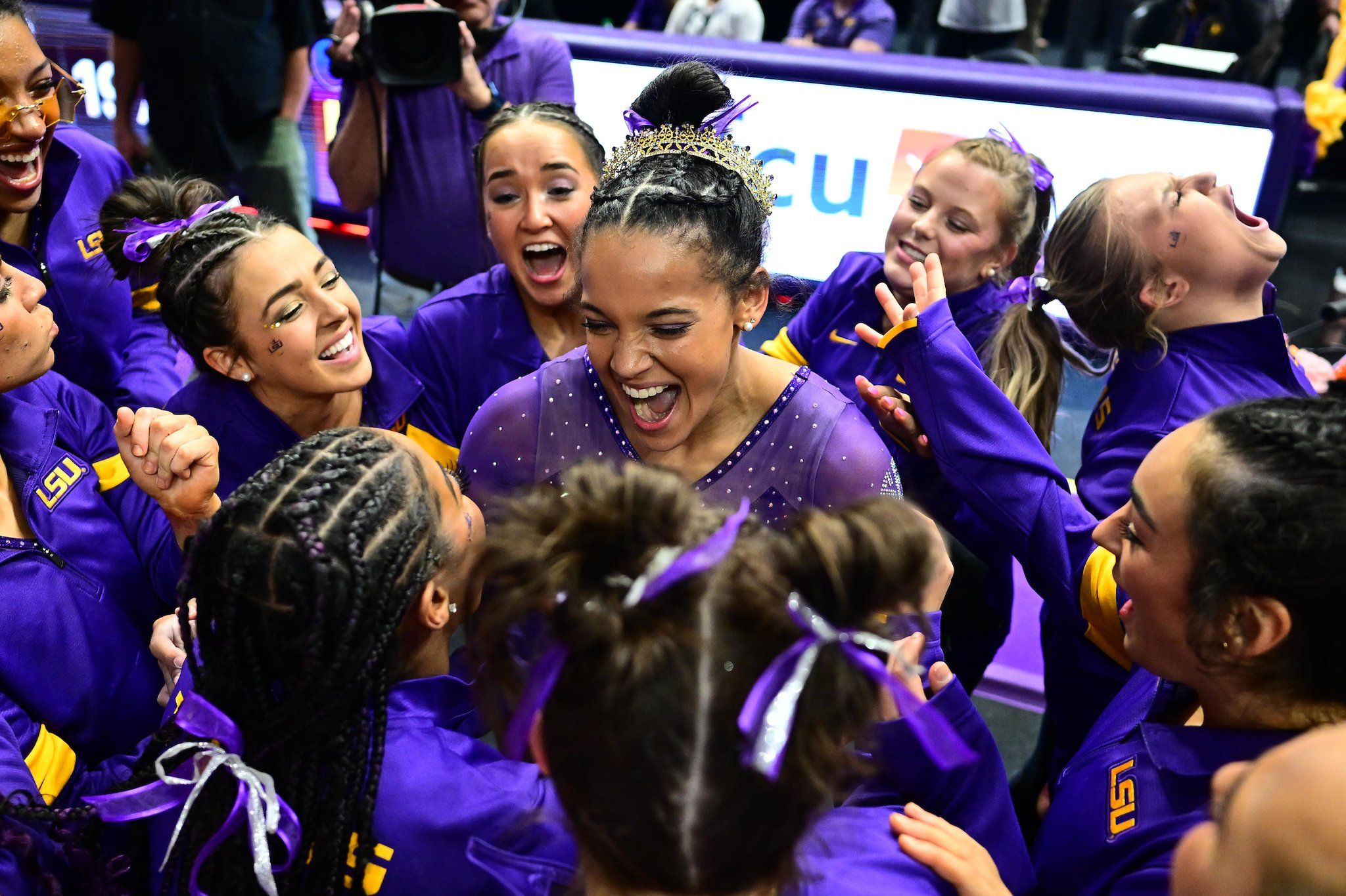 No. 3 LSU senior Haleigh Bryant records the NCAA's 14th-ever gym slam | The GIST